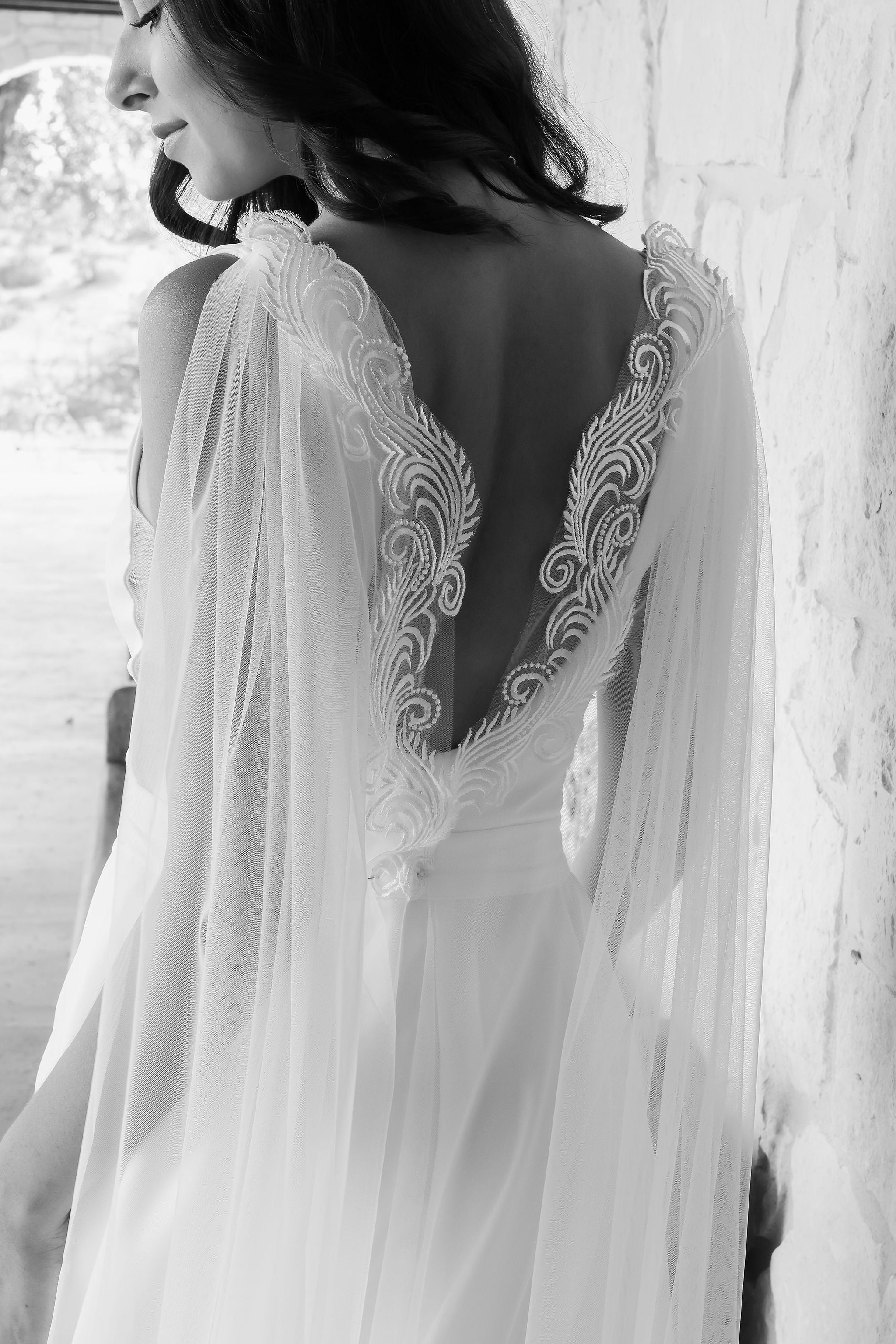 Amelia Lace Bridal Cape – Petite Mariee Boutique